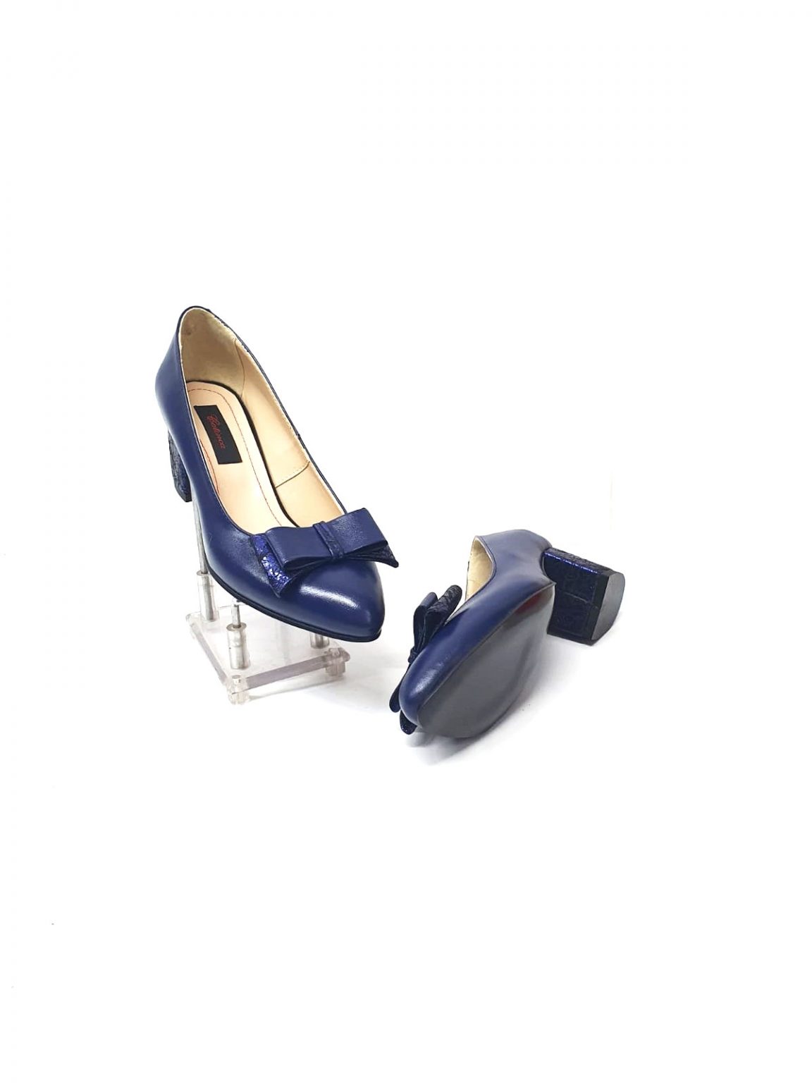 Pantofi dama din piele naturala - Blue Box cu Straveziu - A12 BBS