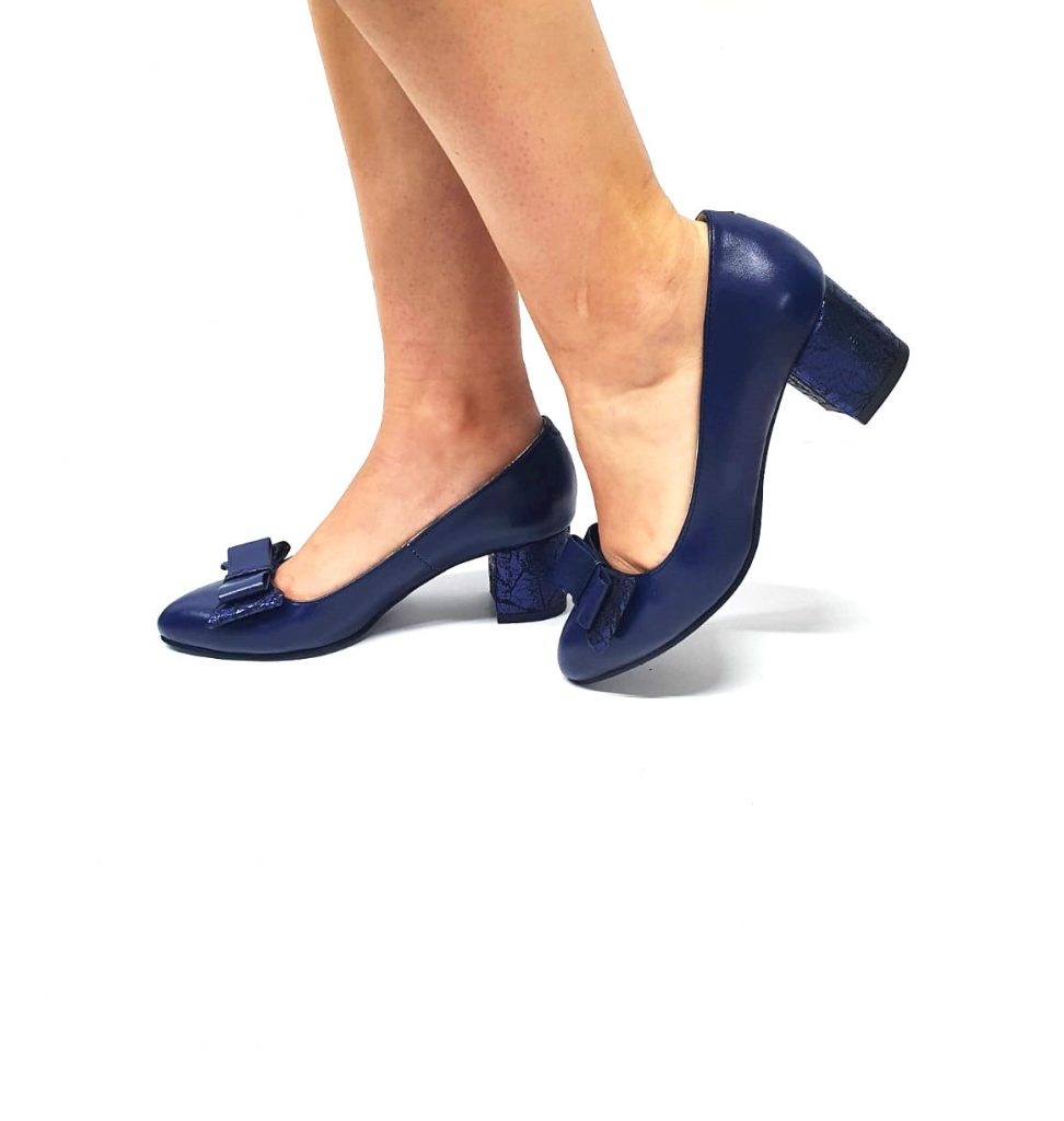 Pantofi dama din piele naturala - Blue Box cu Straveziu - A12 BBS